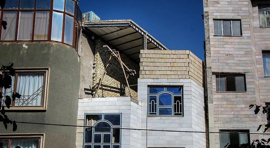 A Sudden Expansion of Makeshift Houses on the Roofs of Mashhad