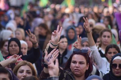 Thousands Protest Death Sentence for Kurdish Activist Verisheh Moradi